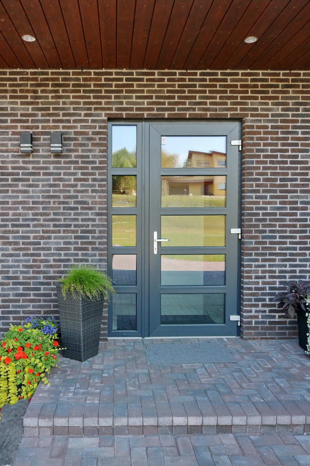 PVC durvis | AMG montāža